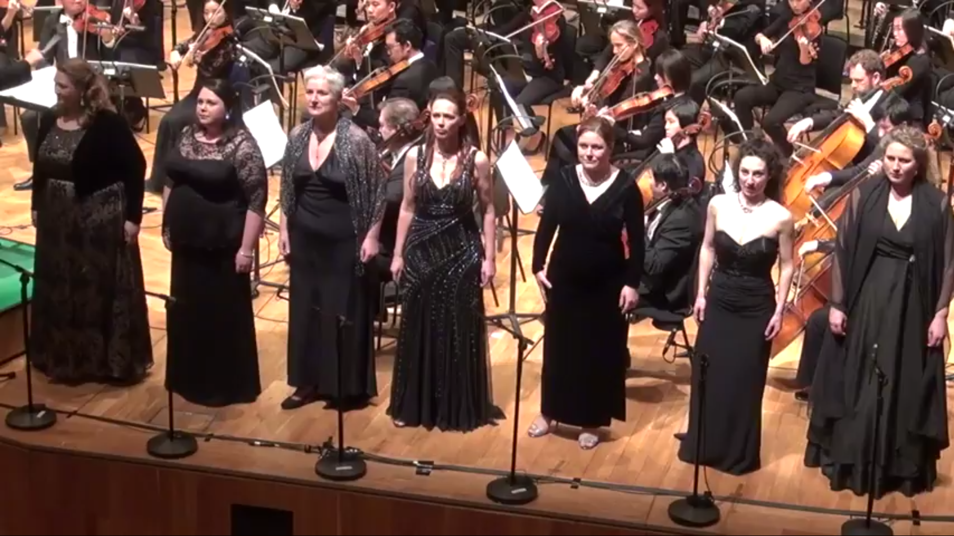 Dramatic voices all in a row – The Complete Singer's Resource